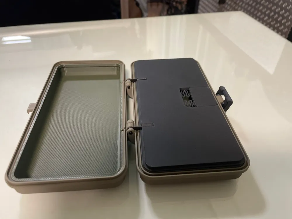 Utility BOX with customizable text by Mars Electronic Services - MakerWorld