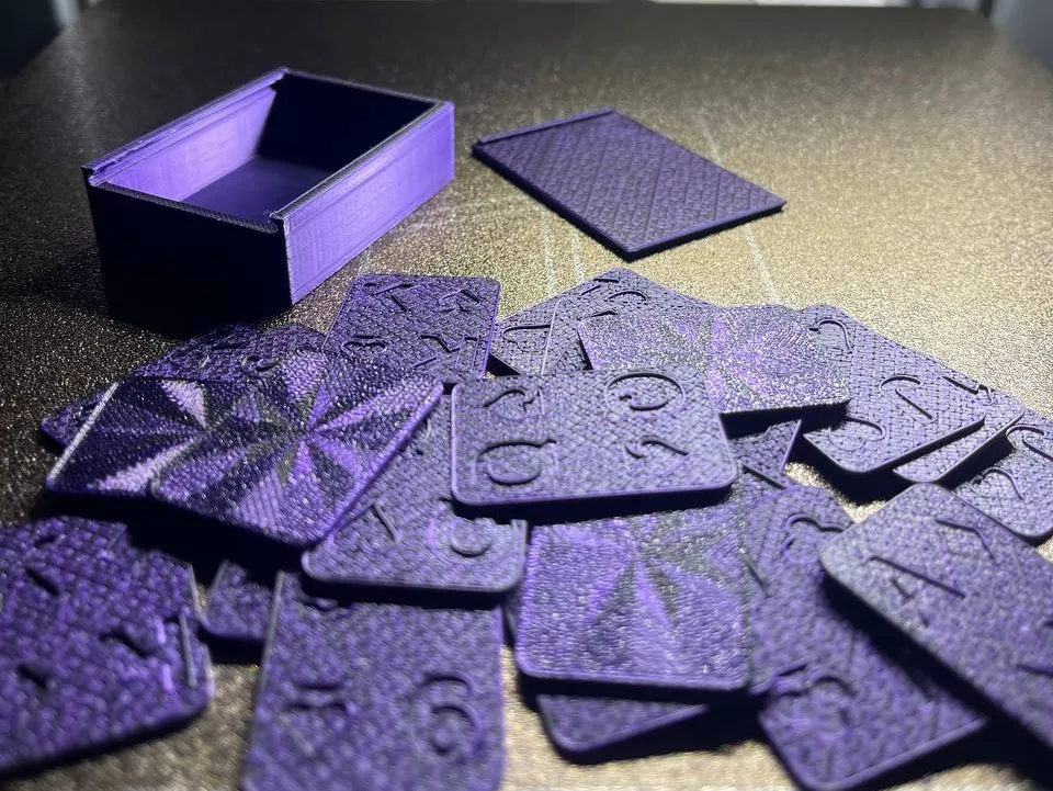24 mini playing cards with a box by WeeDy - MakerWorld