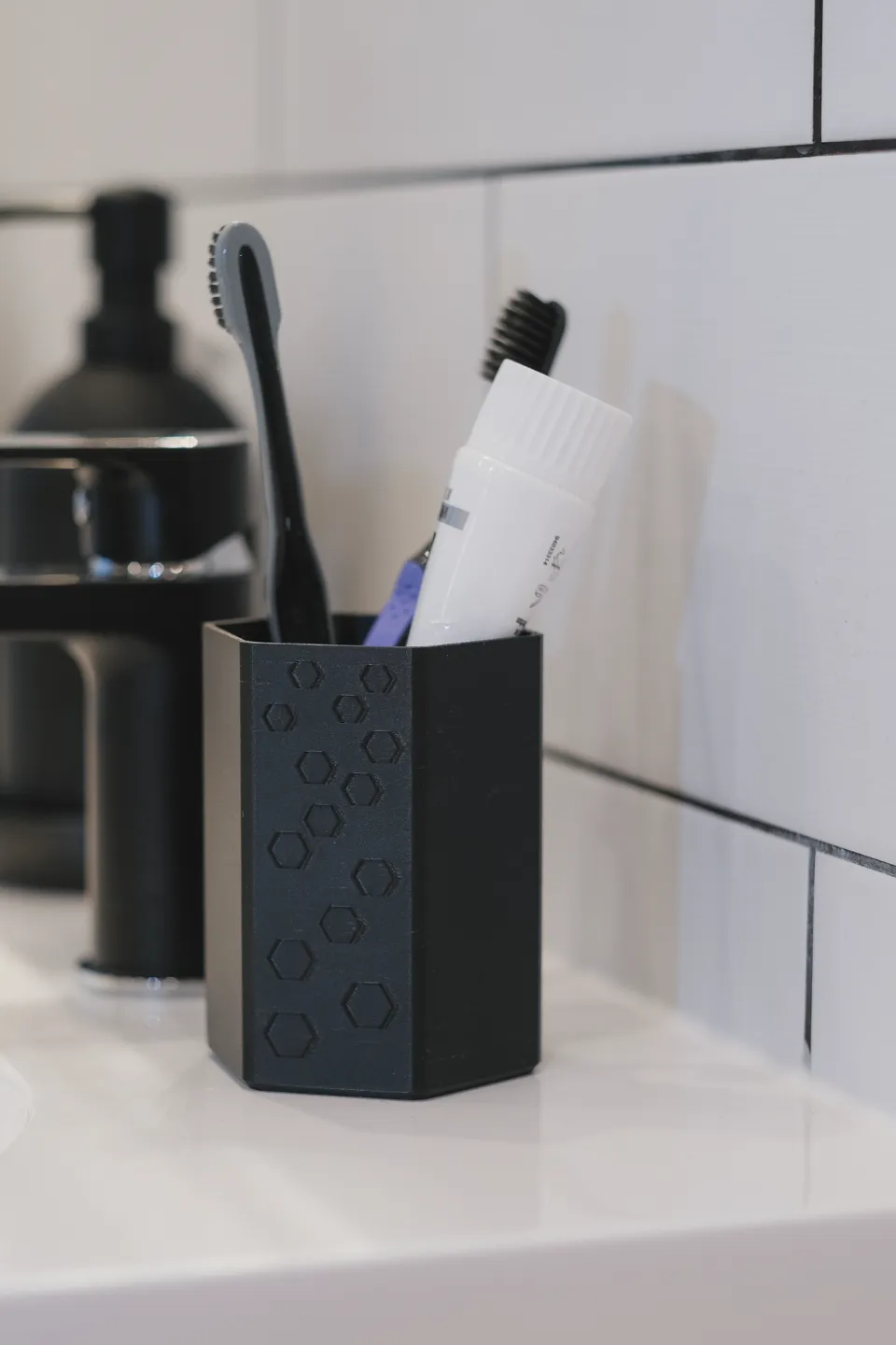 Toothbrush Holder by kl_worx - MakerWorld