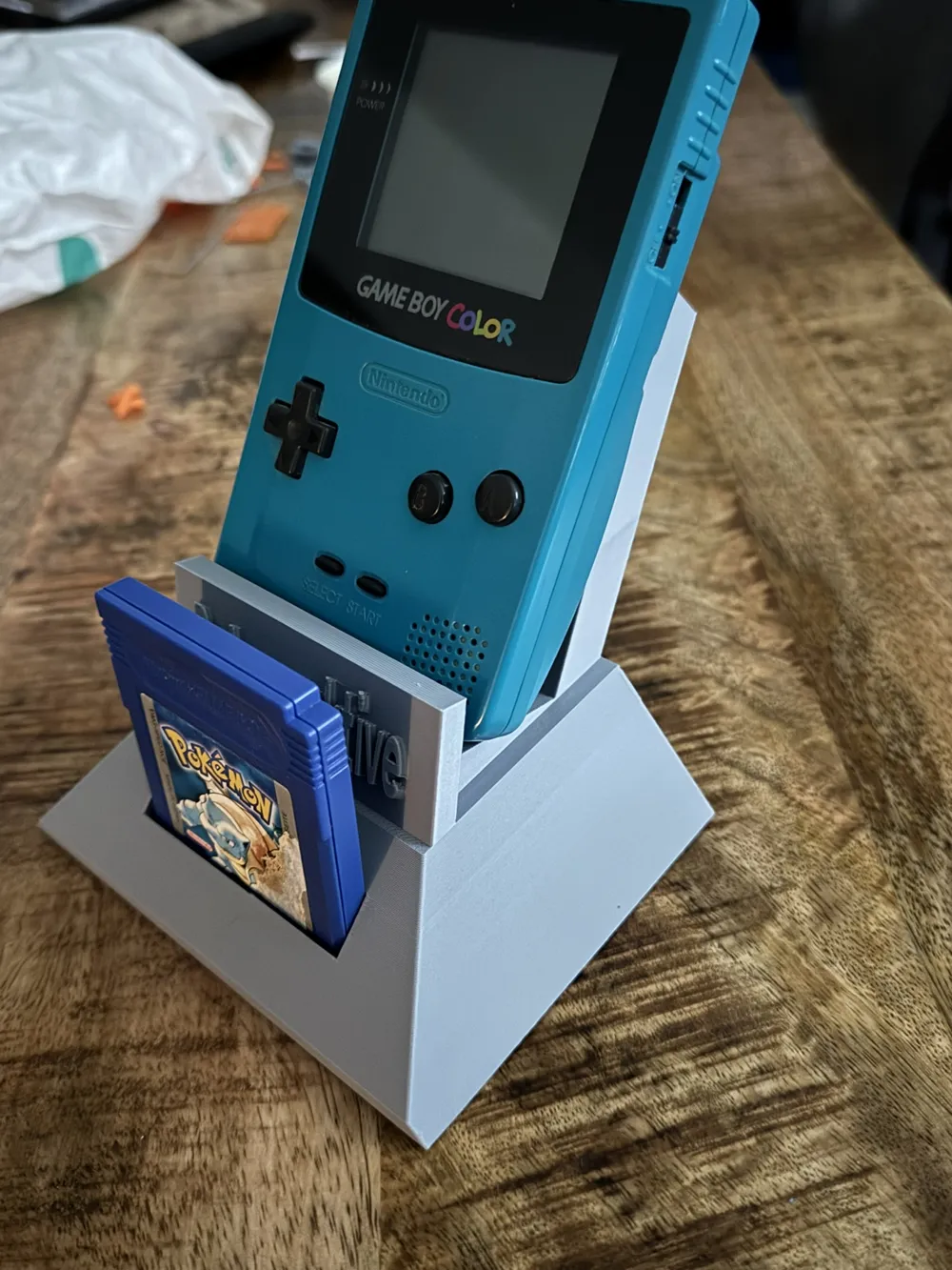Handheld display Stand (GB/GBA/GBA SP) by Retrospektive MakerWorld ...