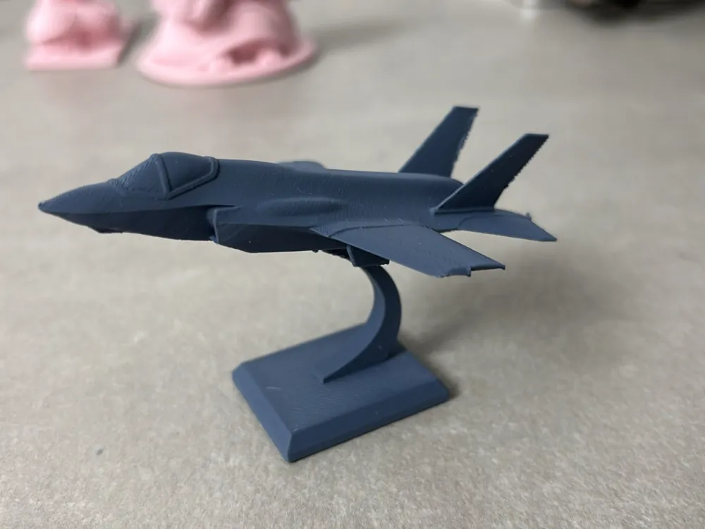Simple F-35 Turning Stand by orenlibane MakerWorld: Download Free 3D Models