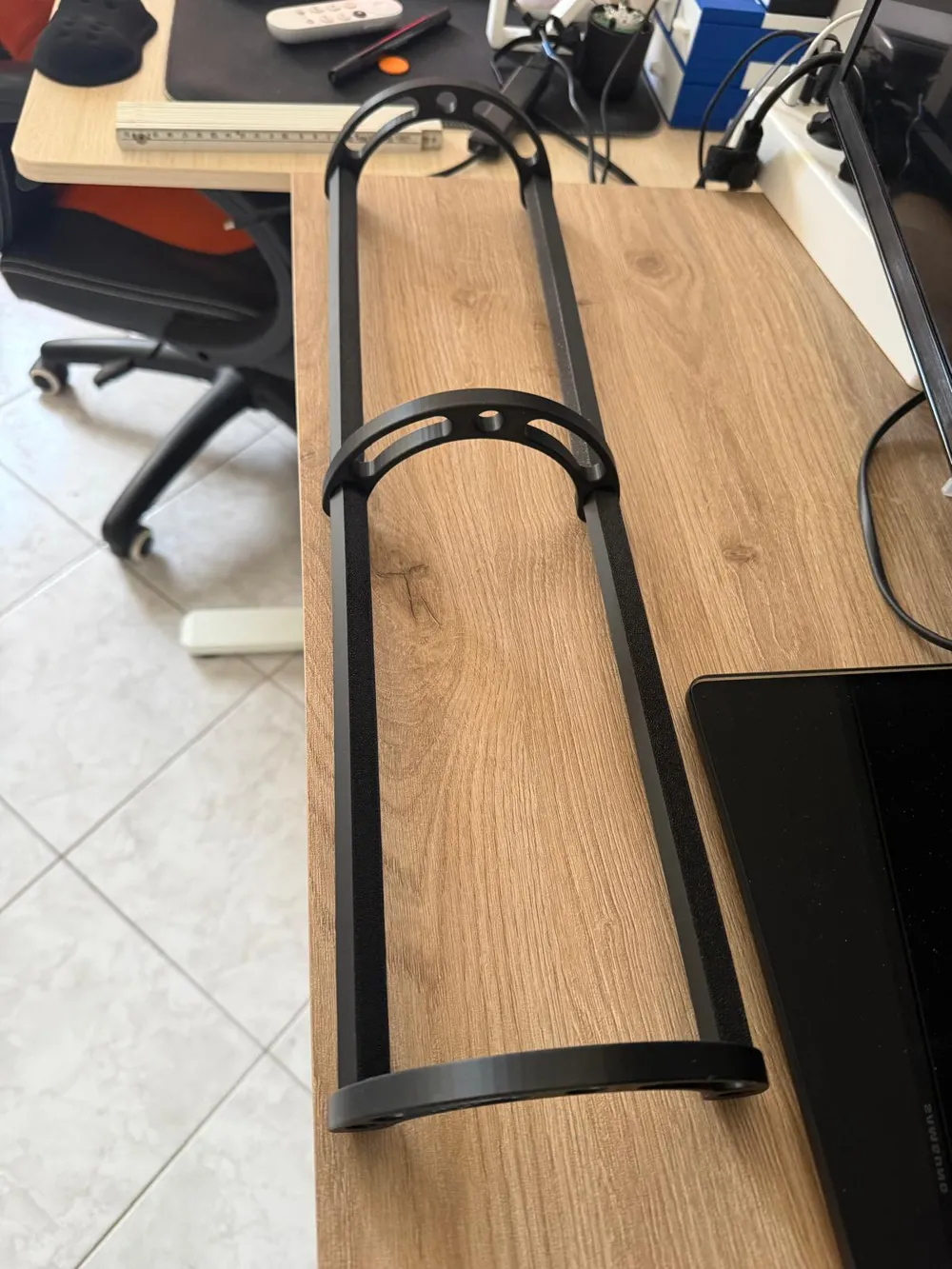 Spool holder - Free 3D Print Model - MakerWorld
