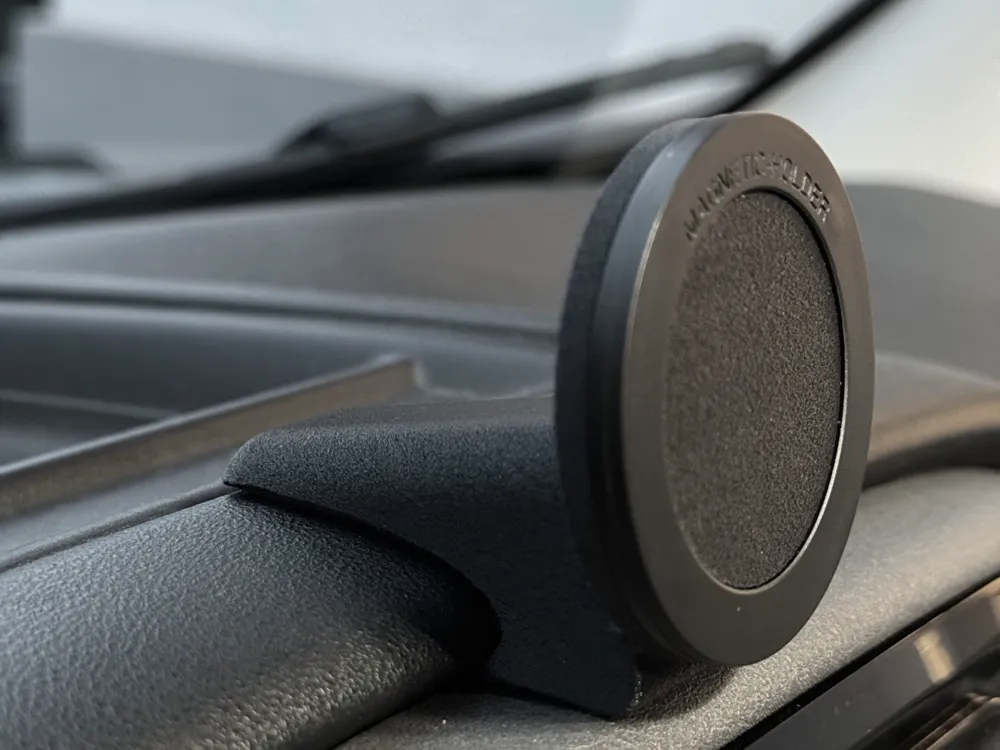 Fiat Doblo Magsafe Car Mount by Jan - MakerWorld