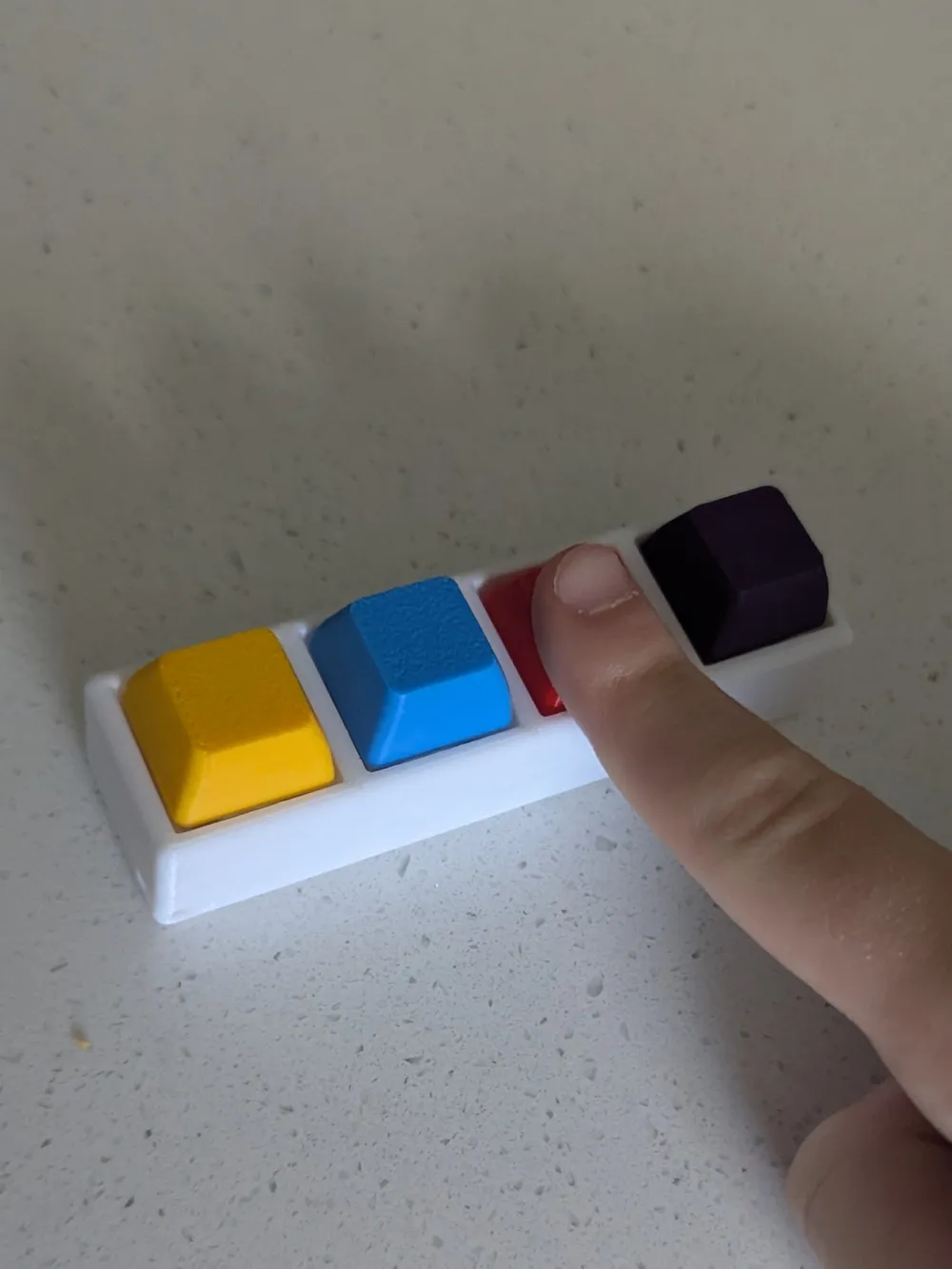Fidget Clicker - Free 3D Print Model - MakerWorld