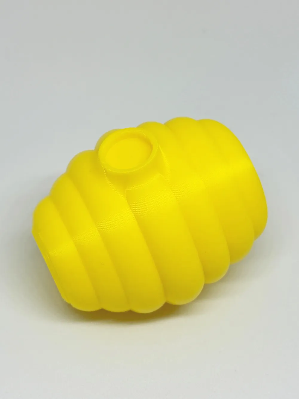 Bee Hive - for Jumping Spider Enclosure - Free 3D Print Model - MakerWorld
