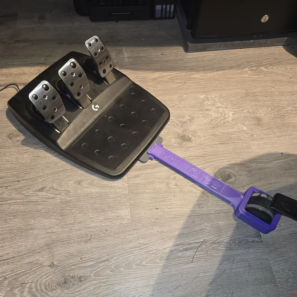 LOGITECH G923 G90 Pedals - Chair Wheel Drift King by psychoshaft ...