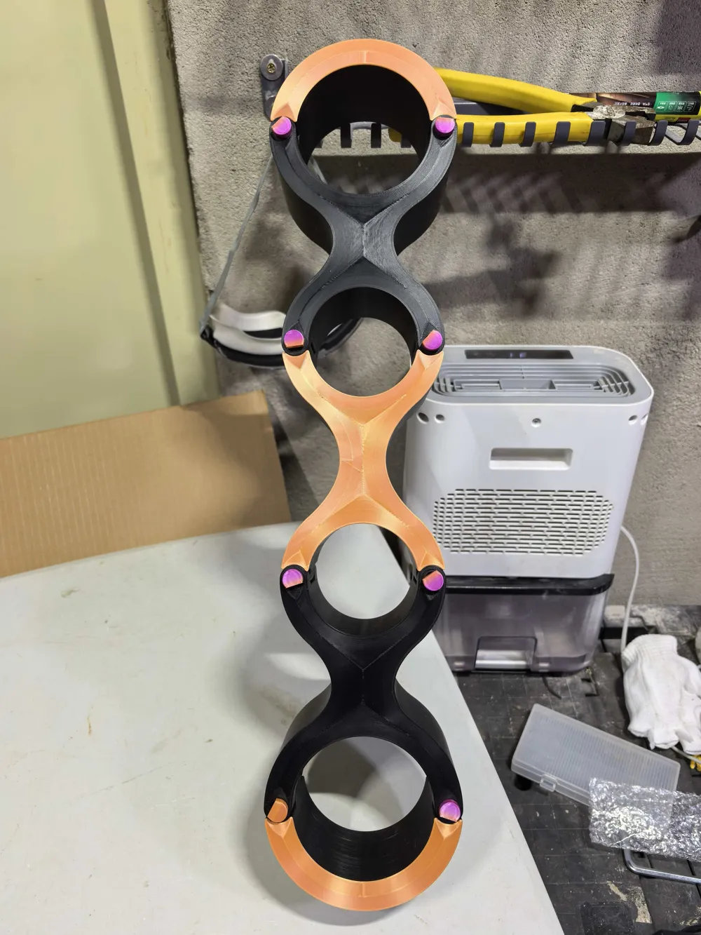 Handcuffs and shackles - Free 3D Print Model - MakerWorld