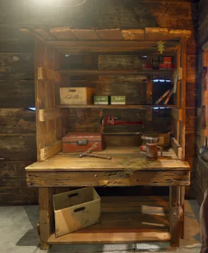 Rust Workbench Tier 1 by EHPC Prints MakerWorld: Download Free 3D Models