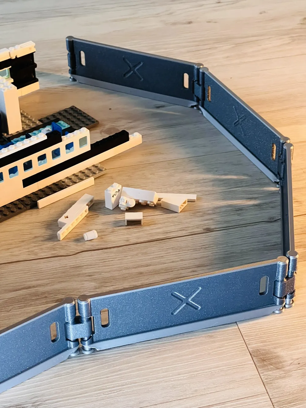 Foldable Physical Wall for Robot Vacuums - Free 3D Print Model - MakerWorld