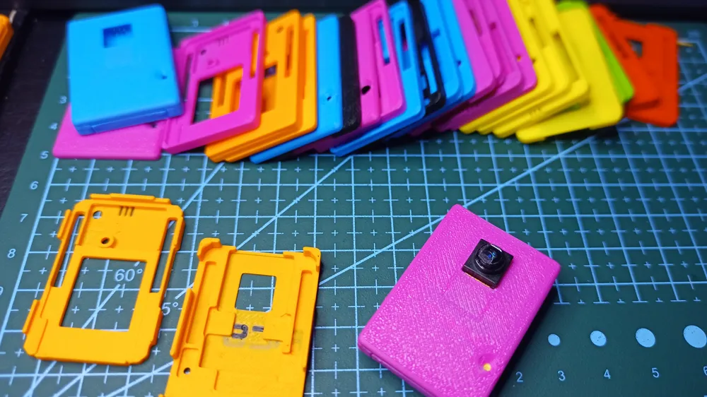 Boîtier mince ESP32-Cam - Modèle d'Impression 3D Gratuit - MakerWorld