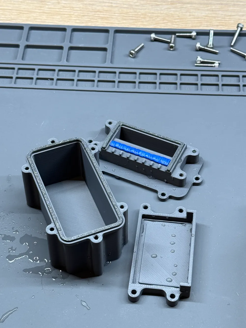Waterproof RC Receiver Box - Free 3D Print Model - MakerWorld