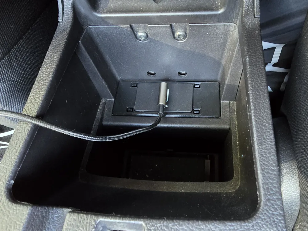 Mk3 Ford Focus Sync 3 USB Adapter by DanielSC2435MakerWorld: Download ...