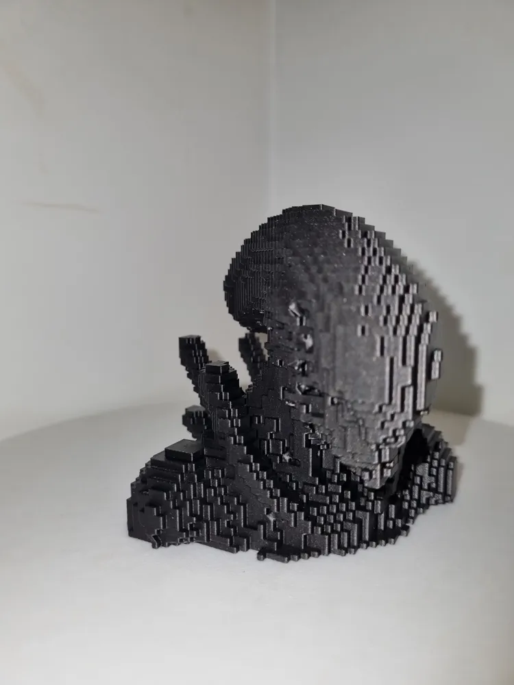 Alien Xenomorph Bust / Minecraft Edition - Free 3D Print Model - MakerWorld