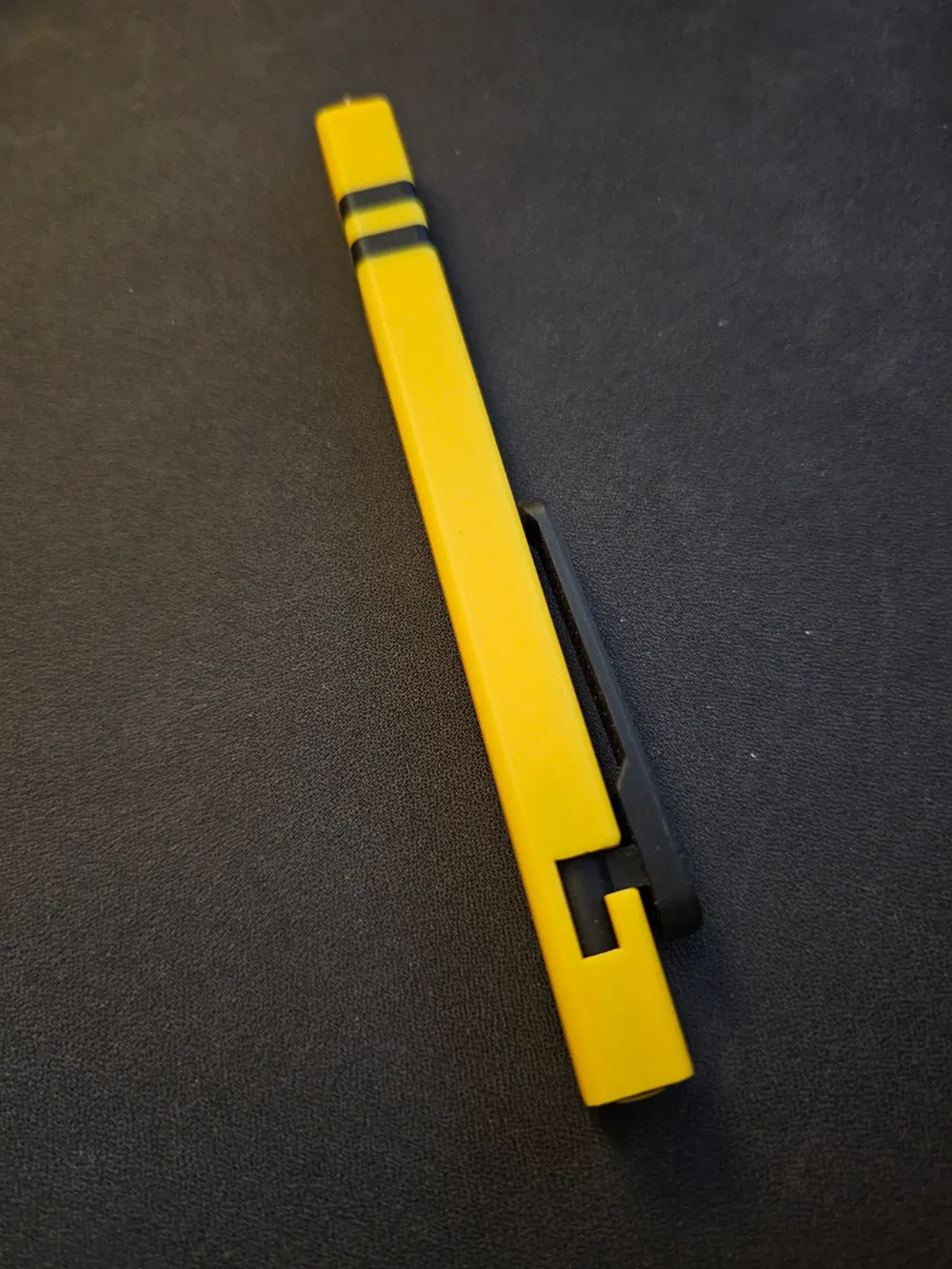Rectangular Bolt Action Pen by TheOcProd - MakerWorld