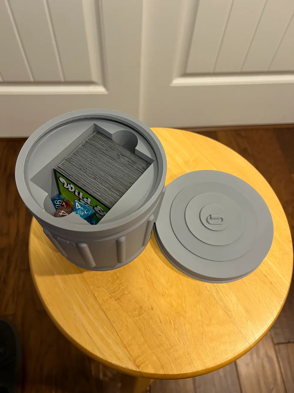 MTG Commander Deck Box - Free 3D Print Model - MakerWorld