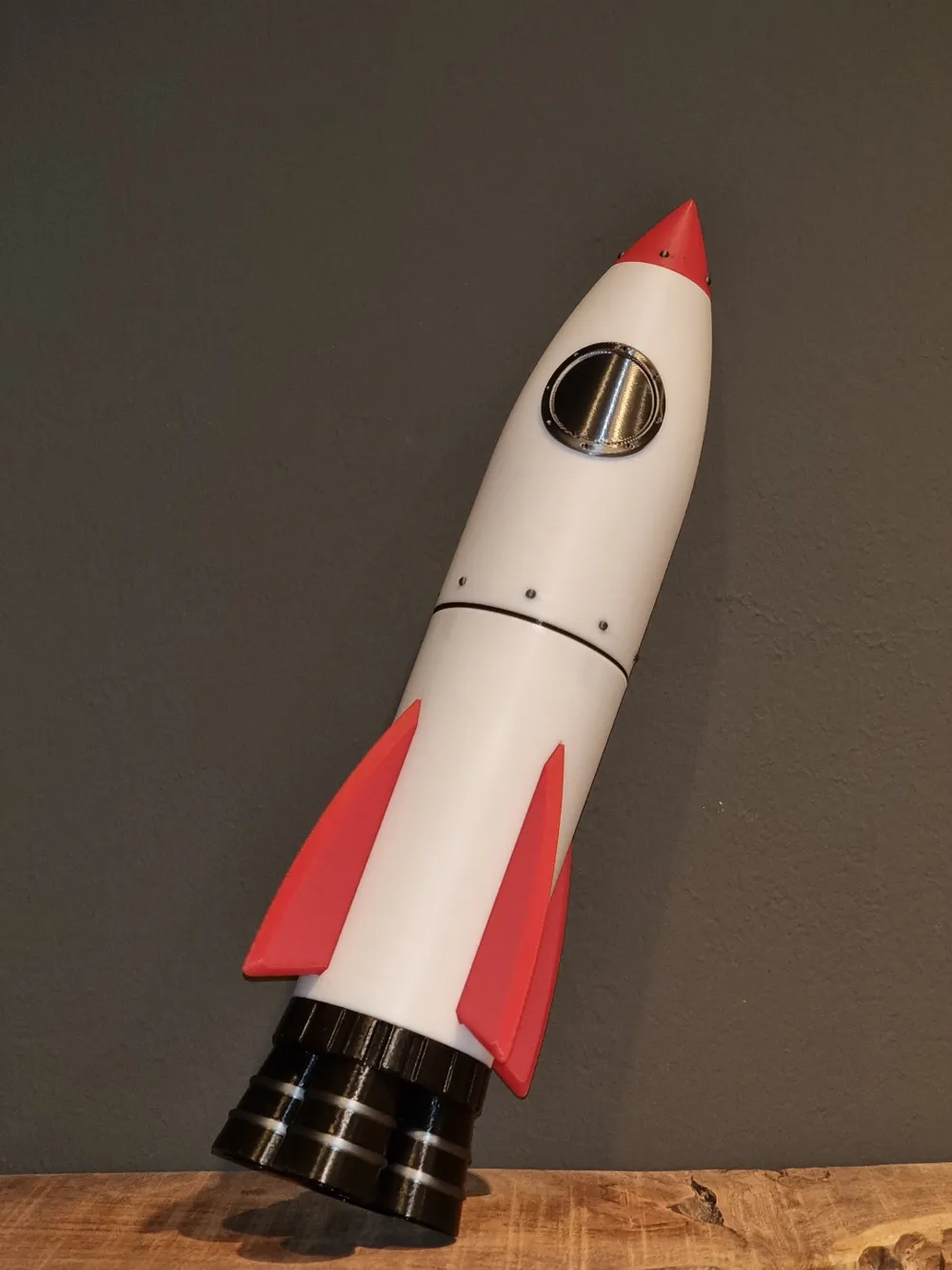 Comic Rocket Toy 2-Stage by Toys_And_Stuff MakerWorld: Download Free 3D Models