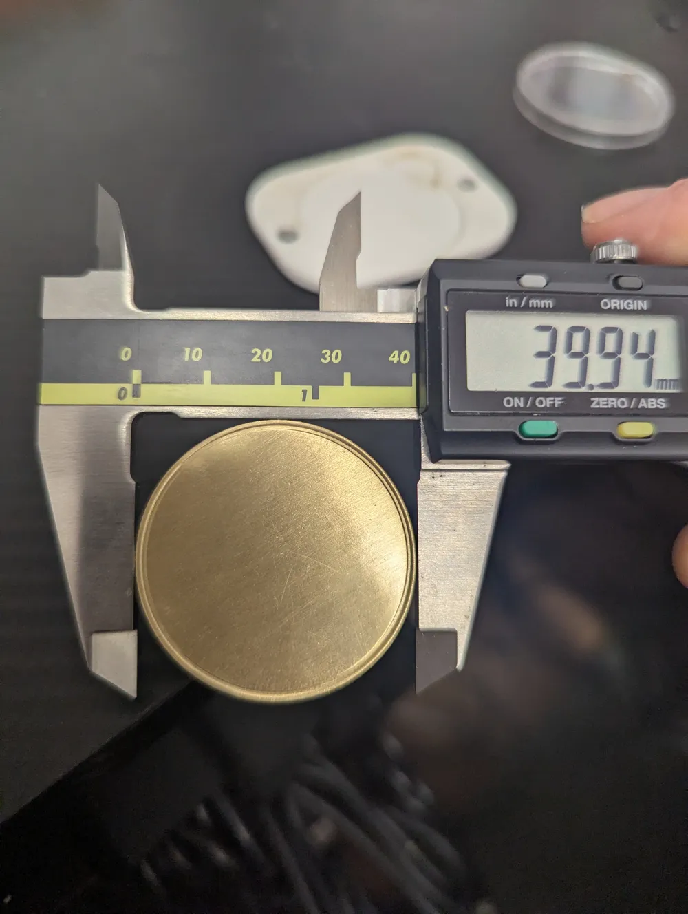 40mm Challenge coin laser jig - Free 3D Print Model - MakerWorld