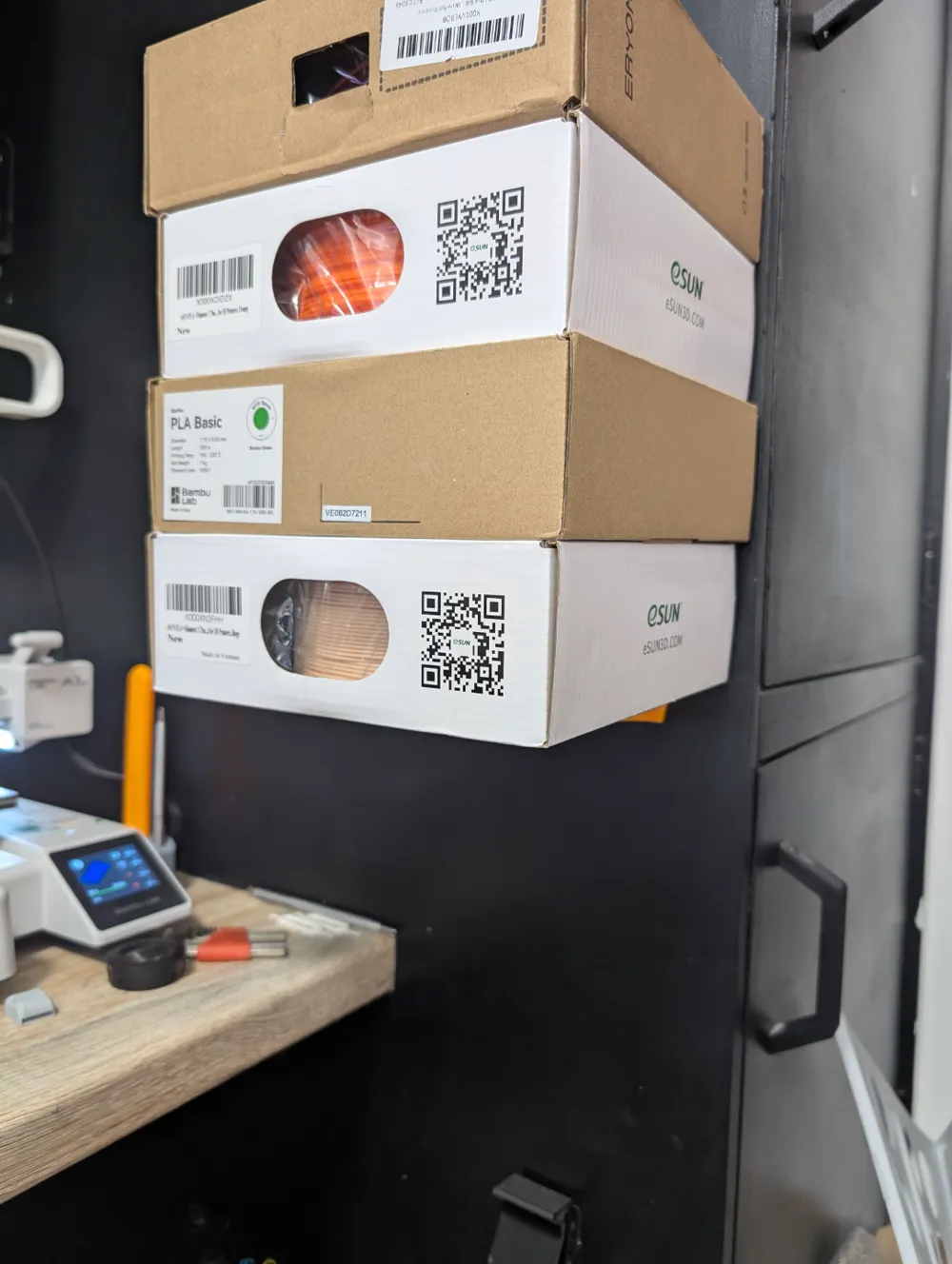 Yet another filament storage bracket by Tail - MakerWorld