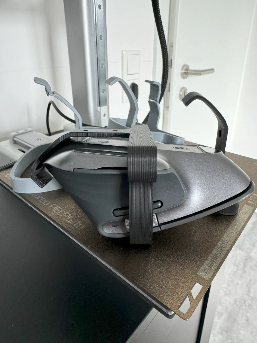 MX Master 3 / 3S Under Desk Mount Remixed by user_1842117004 - MakerWorld