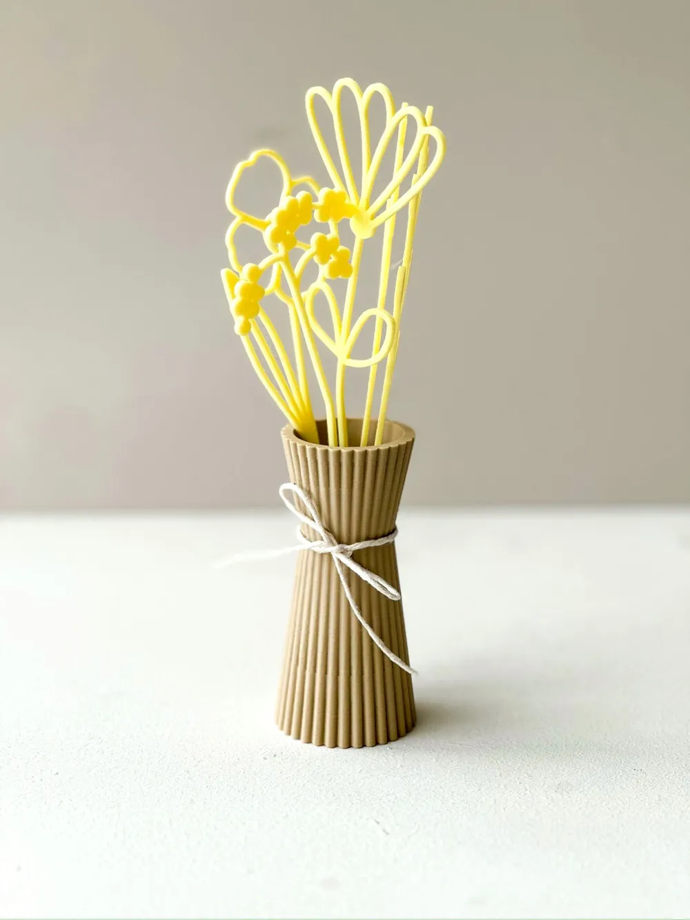BloomPods - Mini Flower Vase - Base & Flowers - Free 3D Print Model ...