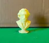 Albert-Einstein-Skulptur – Kostenloses 3D-Druckmodell – MakerWorld