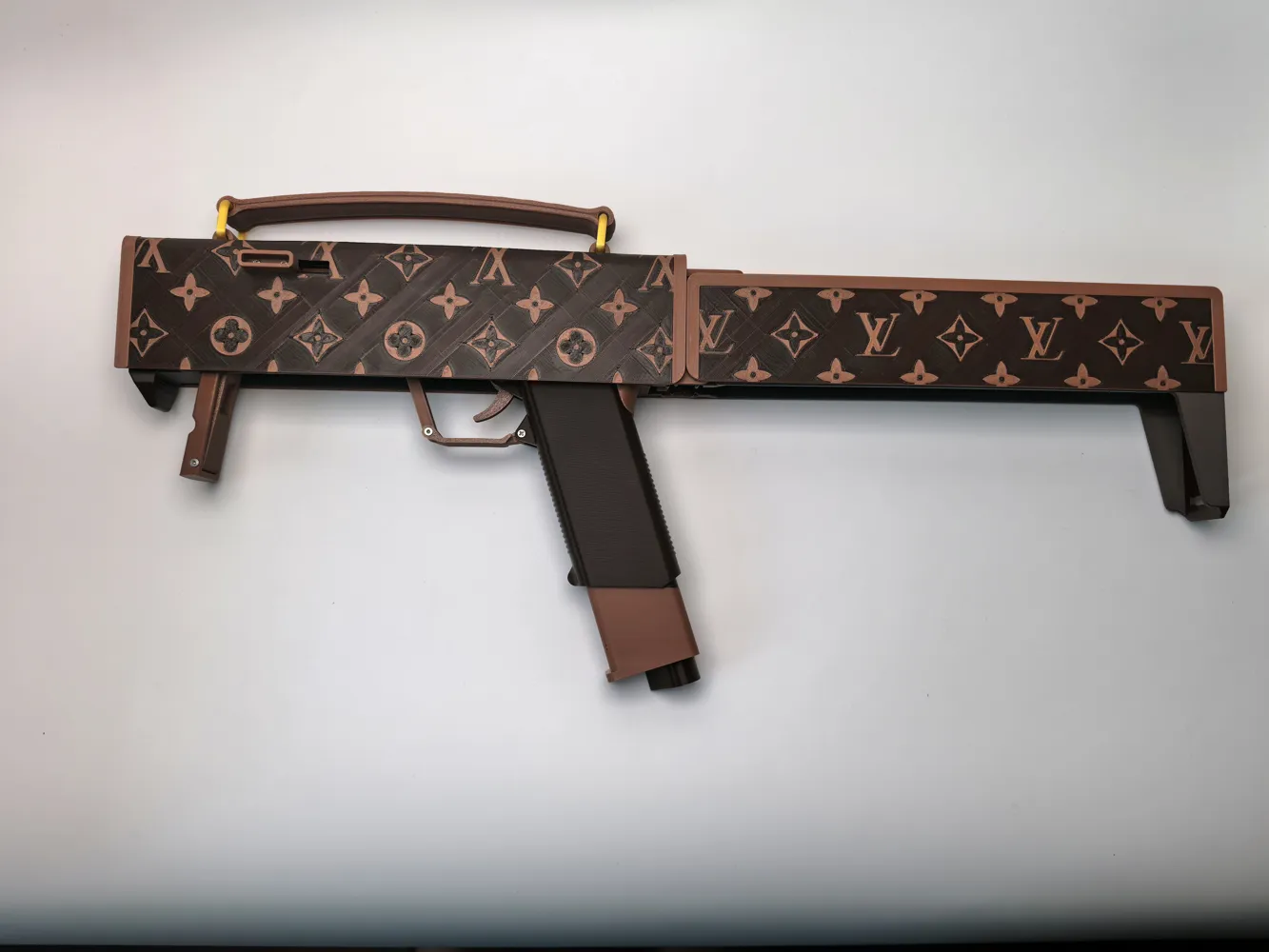 FMG9 Water Spray - Handbag Version by HenryFang亨利方 MakerWorld: Download ...