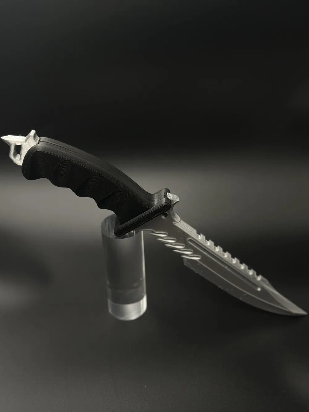 Serrated Edge Hunting Knife - Free 3D Print Model - MakerWorld