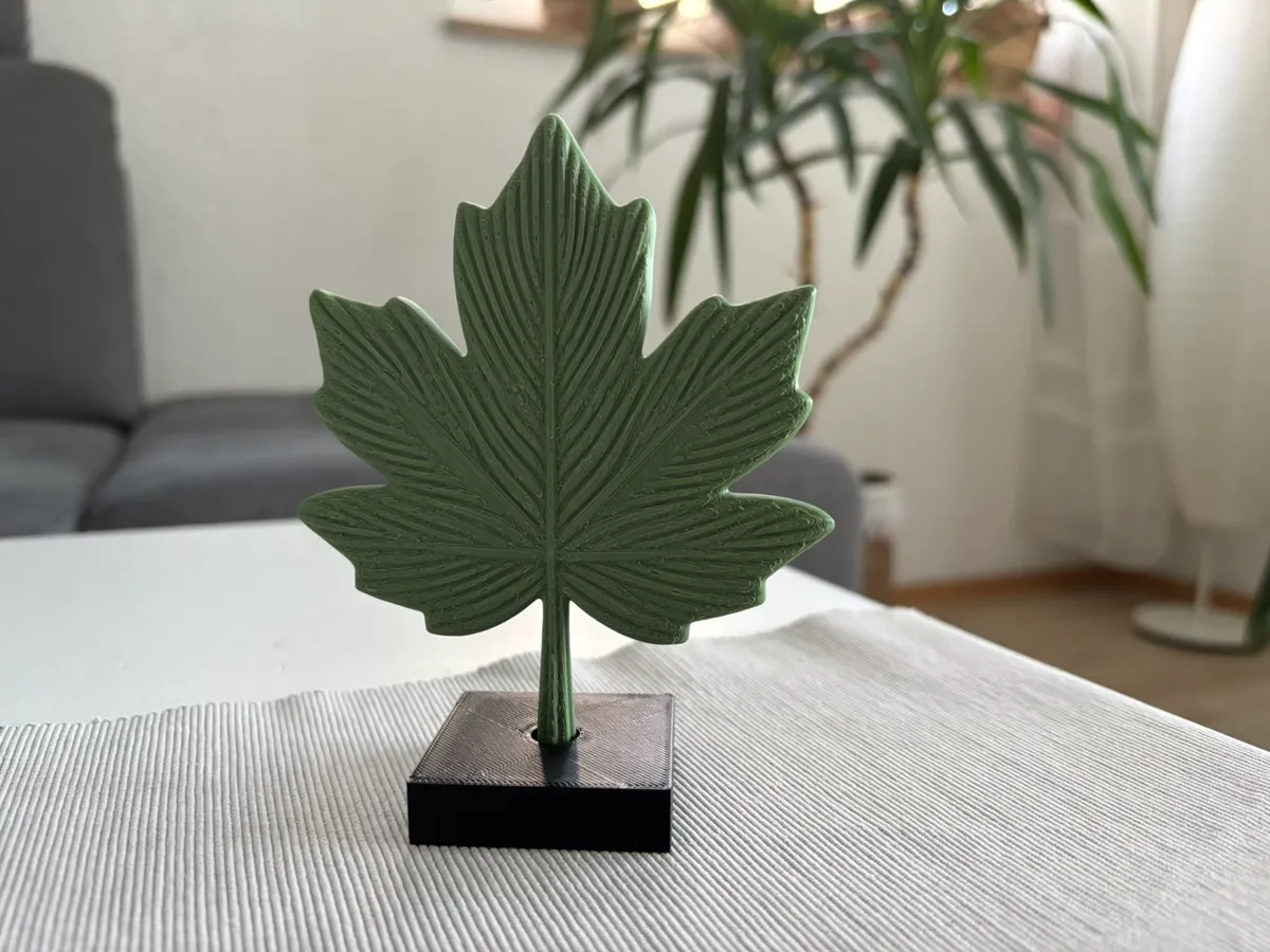 Maple Leaf Decoration by Alpcraft3D MakerWorld: Download Free 3D Models