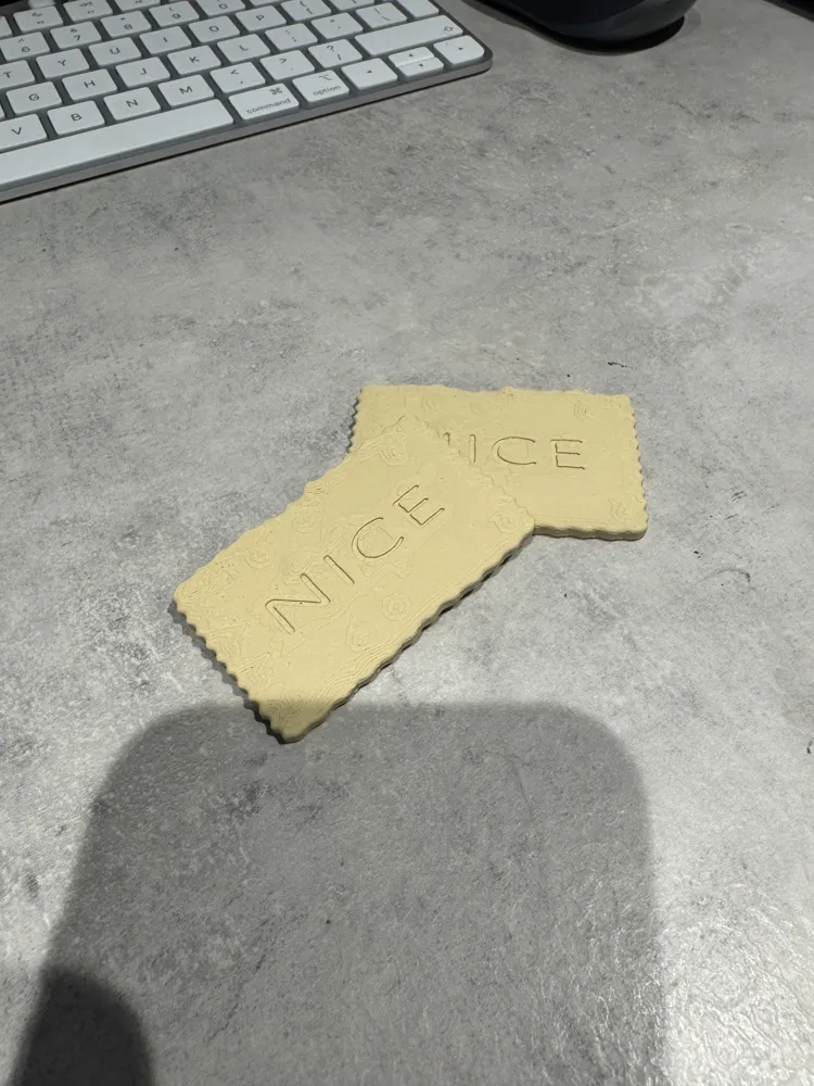 UK Nice Biscuit – Realistic 3D Printed Prop - Free 3D Print Model ...