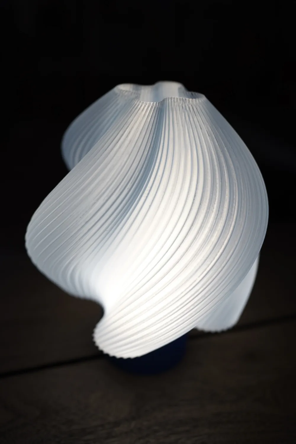 Table Lamp Suitable for Bambu LED Lamp Kit 001 - Free 3D Print Model ...