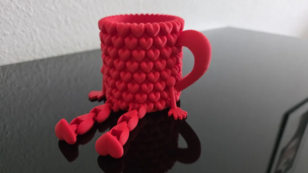 Heart Mug, cup with articulated legs, regular - Free 3D Print Model ...