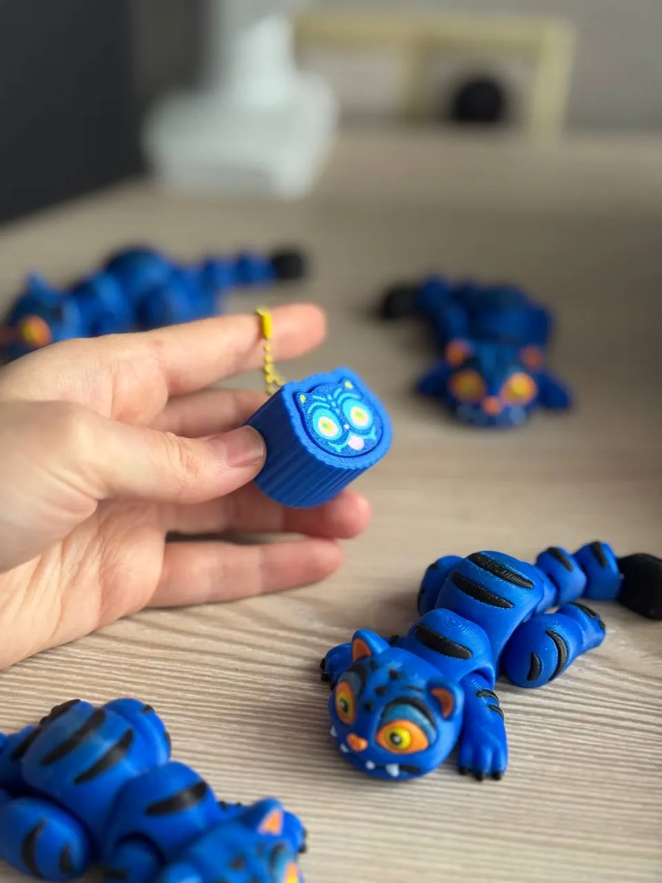 Derpy Tiger Clicker - Free 3D Print Model - MakerWorld