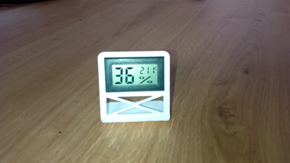 Hygrometer Stand by Lumpy_DE - MakerWorld