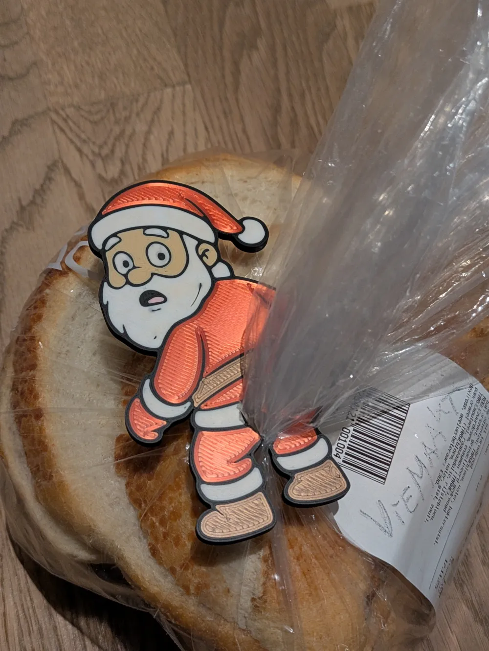 Santa Bread Bag Clip by VieMaakt MakerWorld: Download Free 3D Models