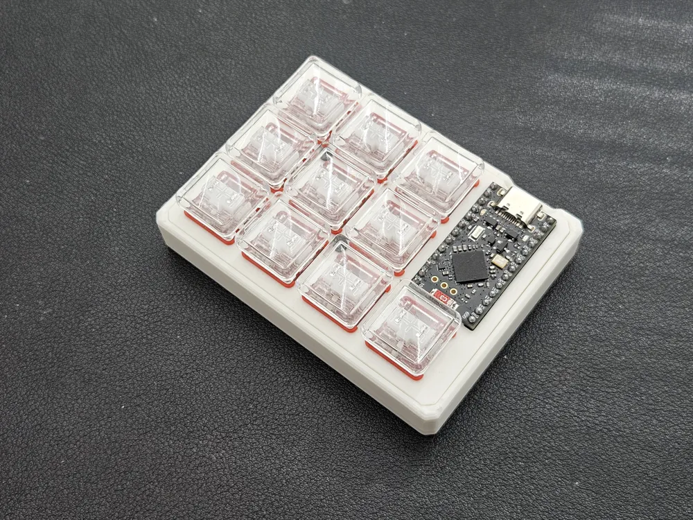 Iskra Numpad |Handwired, Customizable, Low profile by Vostok Labs ...