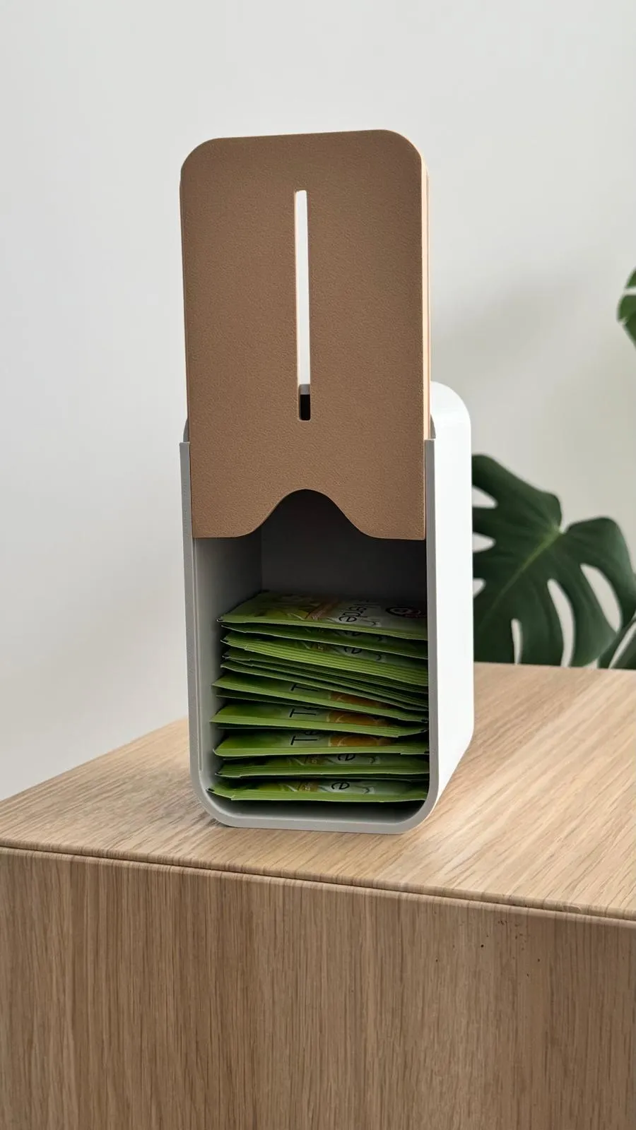 Dispenser Minimalista per Tè & Fazzoletti (Senza Supporti) - Modello di ...