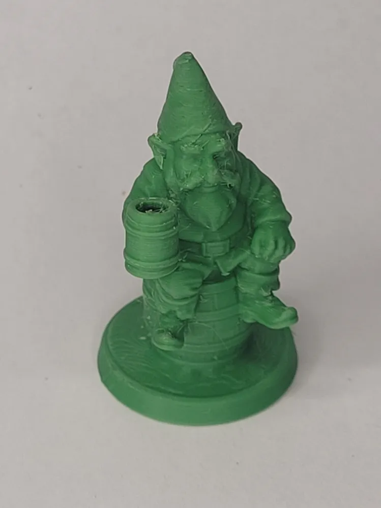 Gnome on a barrel 28mm miniature by RandoTheMagical MakerWorld ...