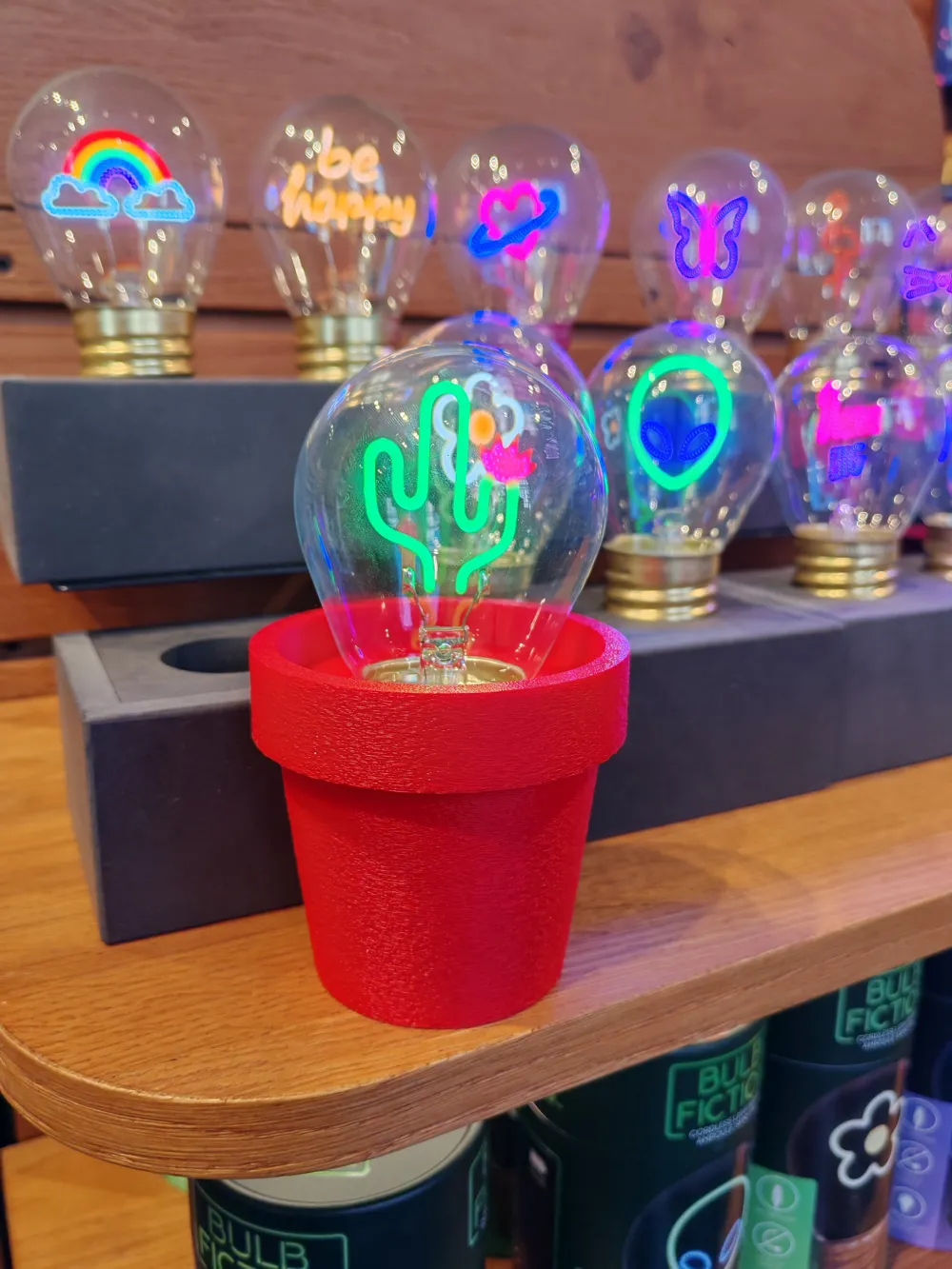Legami bulb led lamp by ChArLiE72 MakerWorld: Download Free 3D Models
