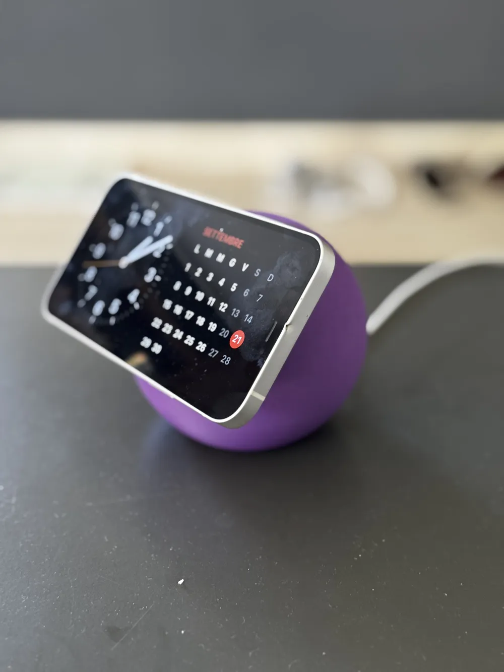 MagSafe Docking Station - Free 3D Print Model - MakerWorld