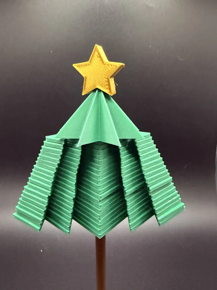 Christmas Tree Flip Flap Spinner - Free 3D Print Model - MakerWorld
