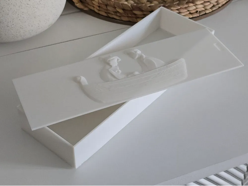 Little Mermaid - Ariel And Eric Under the Sea Box - Free 3D Print Model ...