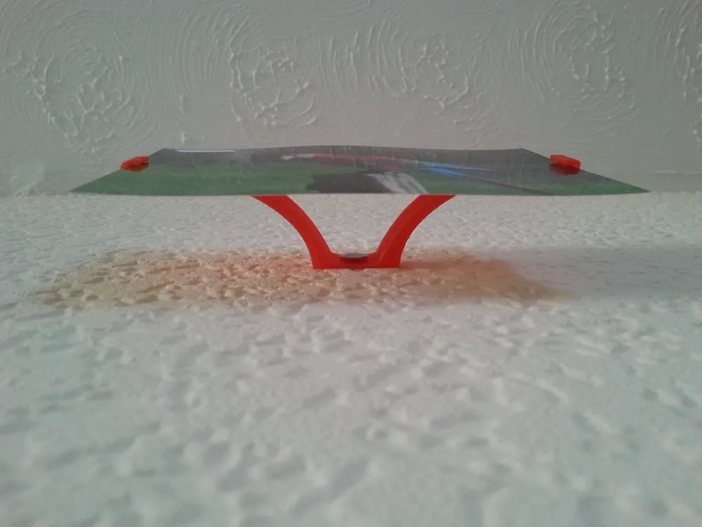 Floating Photo Frames Remixed by Ocular Dynamic - MakerWorld