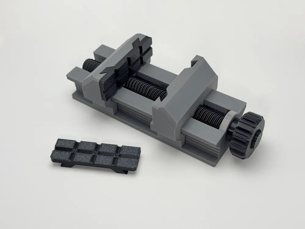 Mini Bench Vise (with replaceable jaws) - Free 3D Print Model - MakerWorld