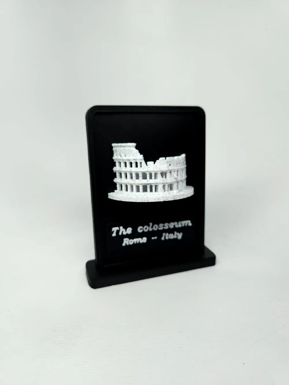 The roman colosseum - decoration card - Free 3D Print Model - MakerWorld