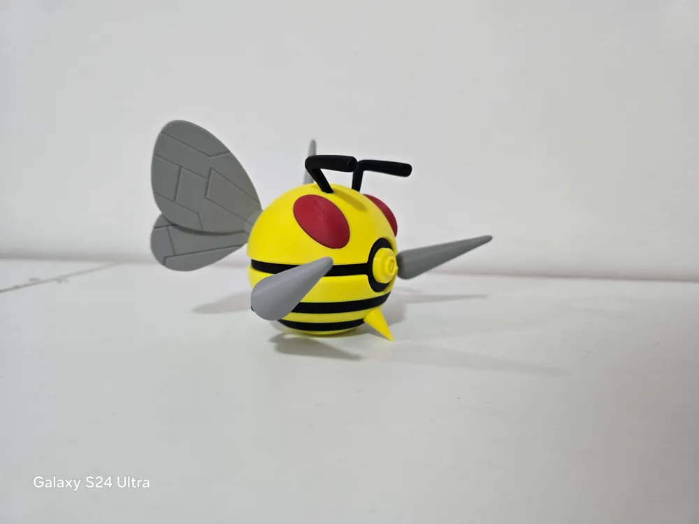 #0015 Beedrill Pokéball - Multiparts - Free 3D Print Model - MakerWorld
