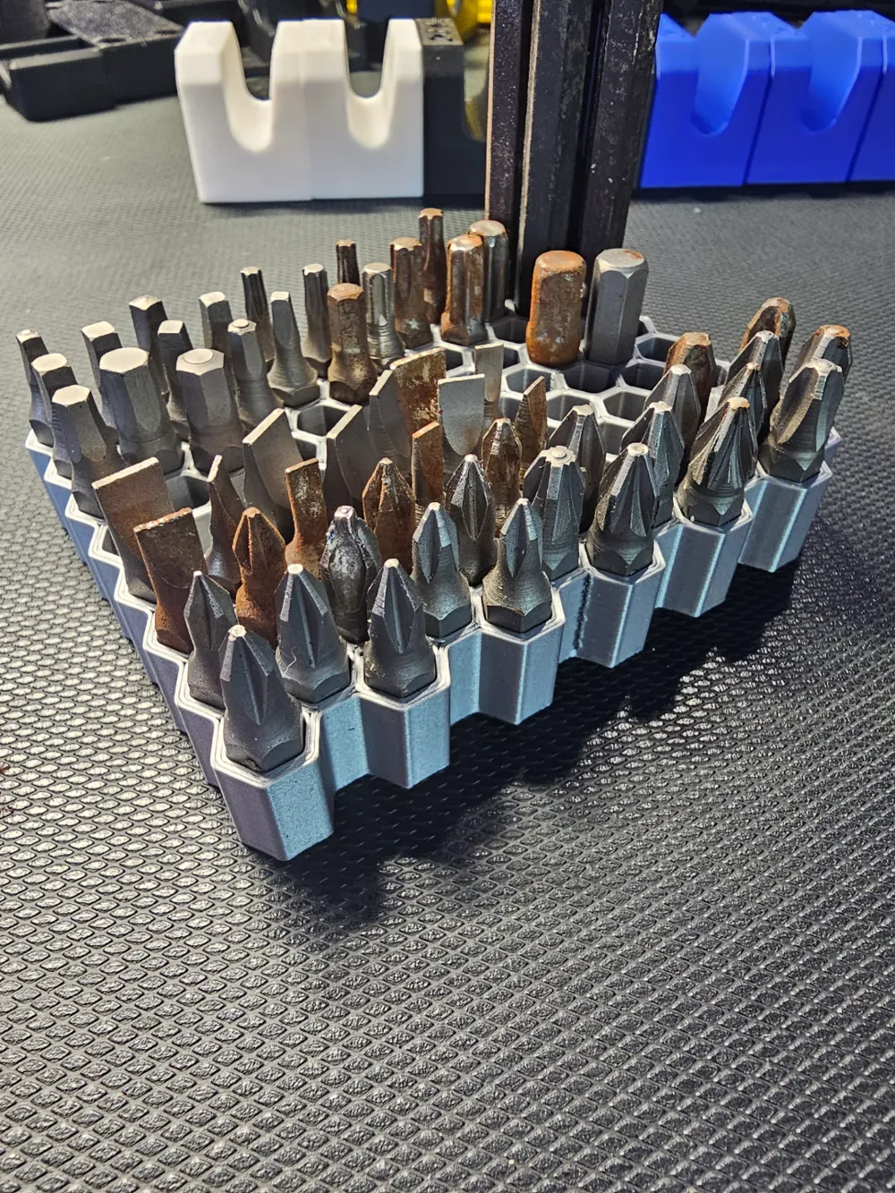 96 Slot Hex Pattern Modular 1/4" Hex Bit Holder - Free 3D Print Model ...