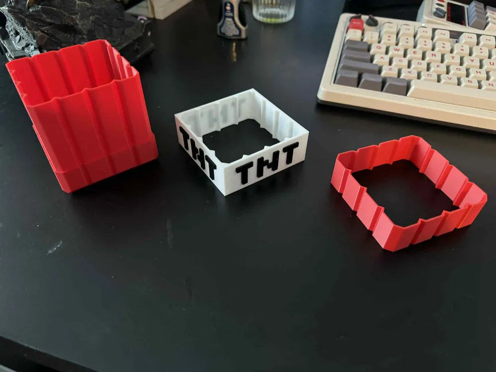 Parametric Minecraft TNT Box with Handle - Free 3D Print Model - MakerWorld
