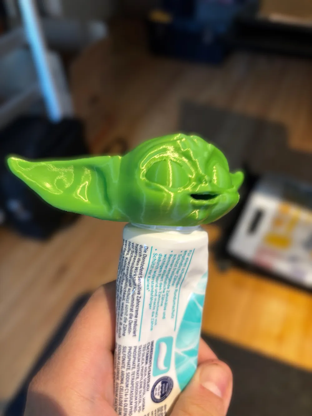 Toothpaste Yoda for Dontodent Sensitive - Free 3D Print Model - MakerWorld