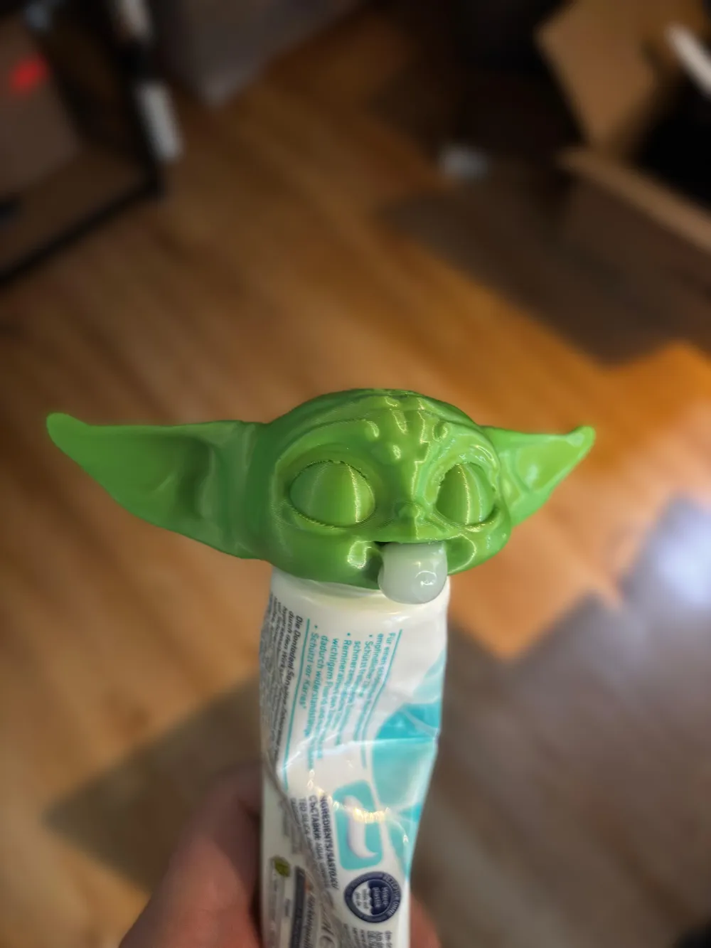 Toothpaste Yoda for Dontodent Sensitive - Free 3D Print Model - MakerWorld
