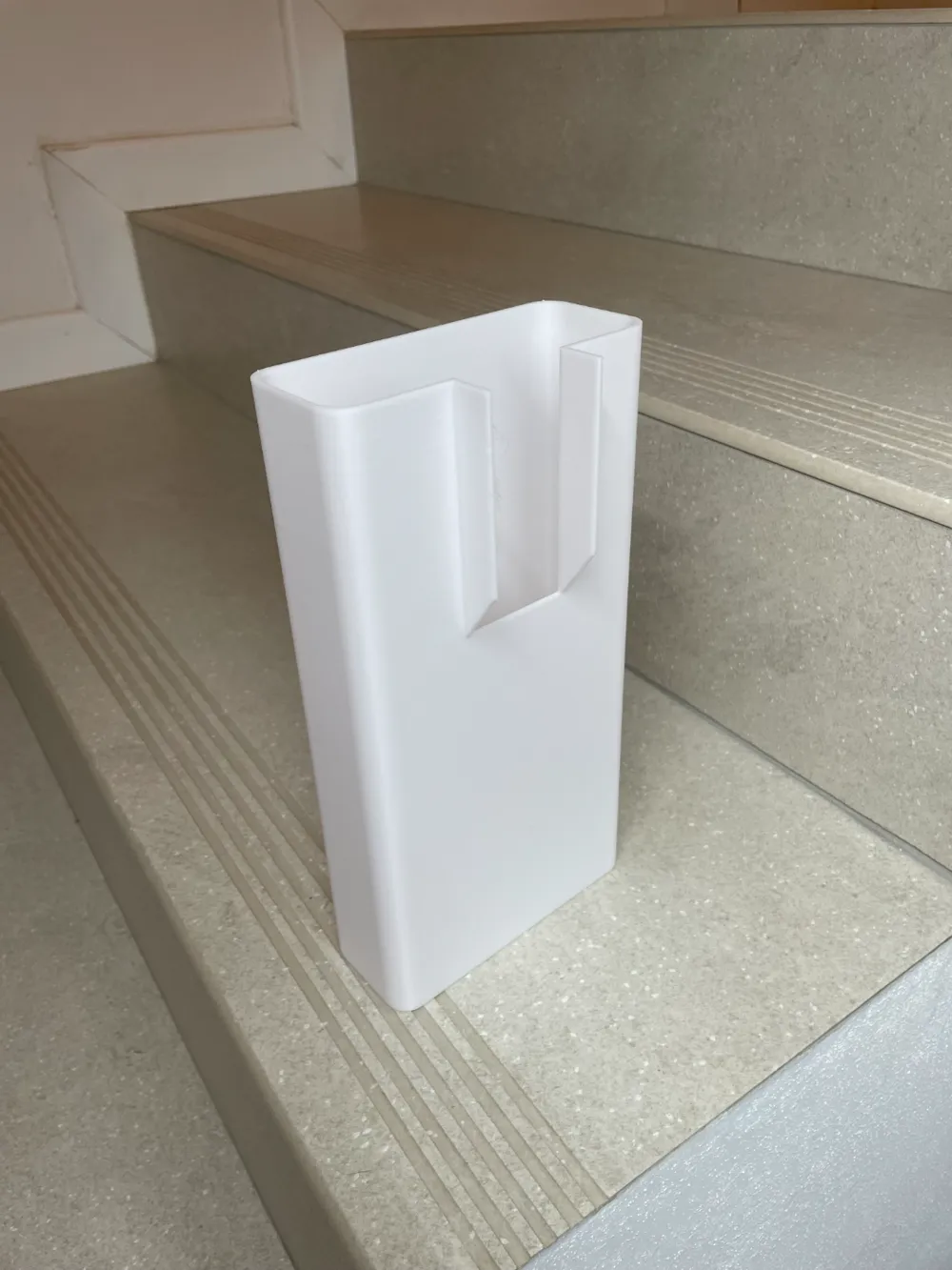 Bambu Lab P1S Slim Poop Catcher by TheNewNumber18 MakerWorld: Download ...